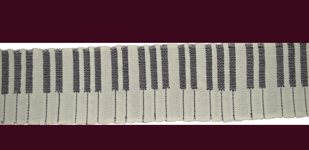 Piano keyboard scarf! - Shuttles and Needles