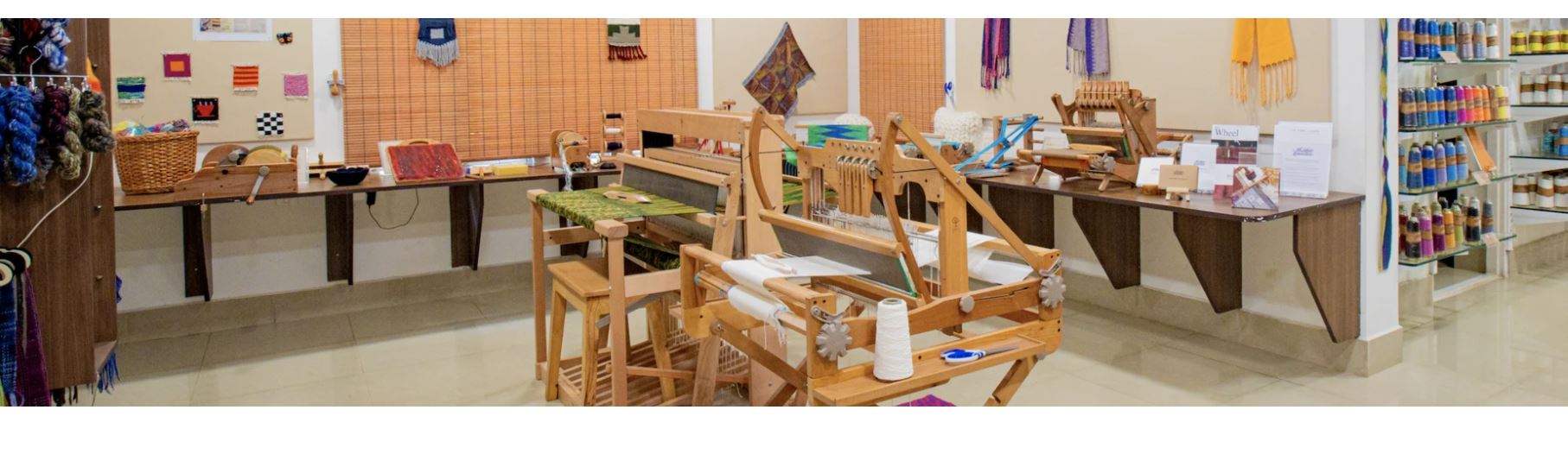 Treadle Spinning wheels - Shuttles and Needles