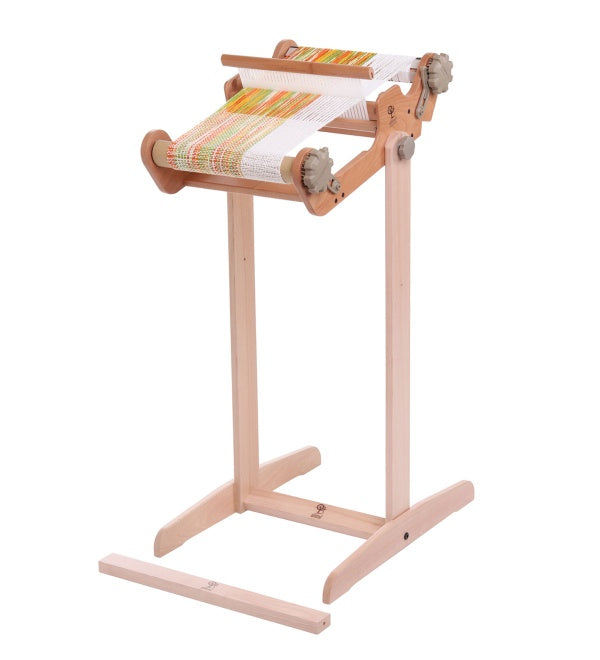 SampleIT Loom Stand Variable - Shuttles and Needles